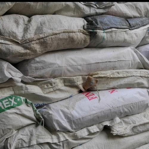 Jual karung bekas 25kg untuk isi sampah pasir puing - Kab. Tangerang ...