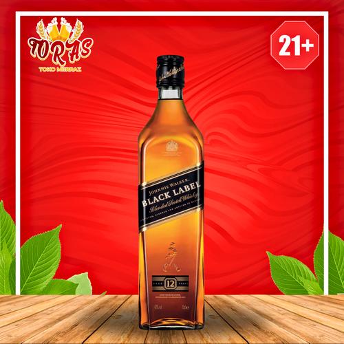 Jual Johnnie Walker Black Label Blended Scotch Whisky 700ml - Jakarta ...