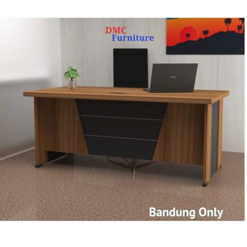 Jual Meja Kantor Meja direktur meja boss meja Leter L meja besar - Meja ...