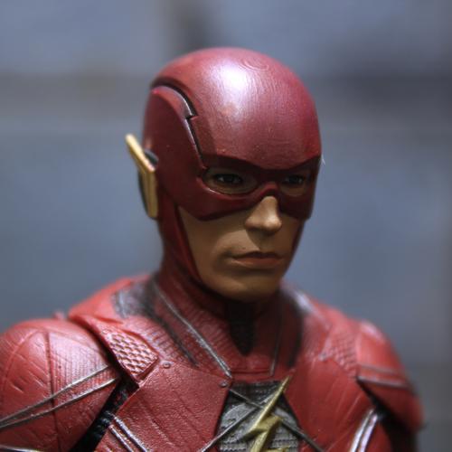 Jual 1/12 Custom DC Mezco The Flash Barry Allen Ezra Miller Justice ...
