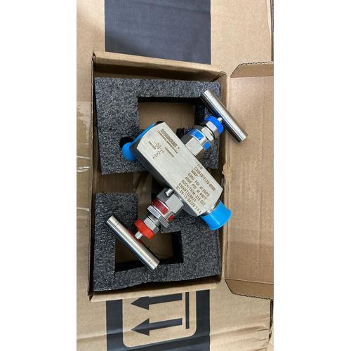 Jual 2 way Manifold Block n Bleed 6000psi 1/2" - Jakarta Barat - B2B ...