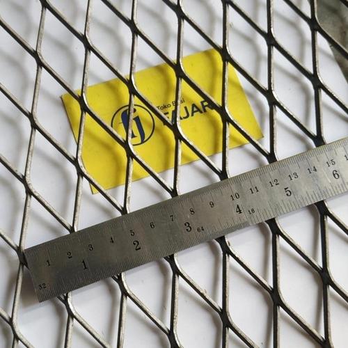 Jual Expanded metal f 2028 Kawat pagar pintu tangga wajik Ornamesh mesh ...