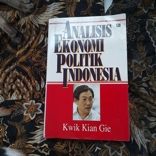 Jual analisis ekonomi politik indonesia kwik kian gie - Jakarta Selatan - rambuti79 | Tokopedia