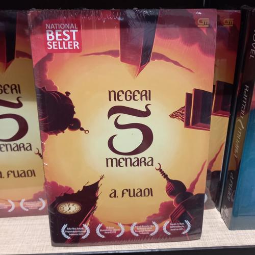 Jual Buku Negeri 5 Menara - Ahmad Fuadi (Original) - Kota Yogyakarta ...