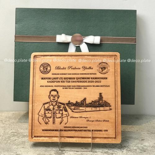 Jual Custom plakat kayu grafir laser - Jakarta Barat - Deco.Plate ...