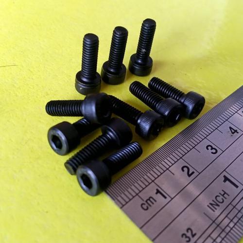 Jual Baut L Baja Hitam M4 P.0.70(M4x8mm, M4x10mm, M4X12mm, M4x16mm, M4x20mm, M4x25mm, M4x30mm ...