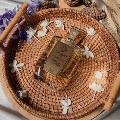 Jual Parfum Unique'e Uniquee Luxury Hidden Accords for Unisex Extrait ...