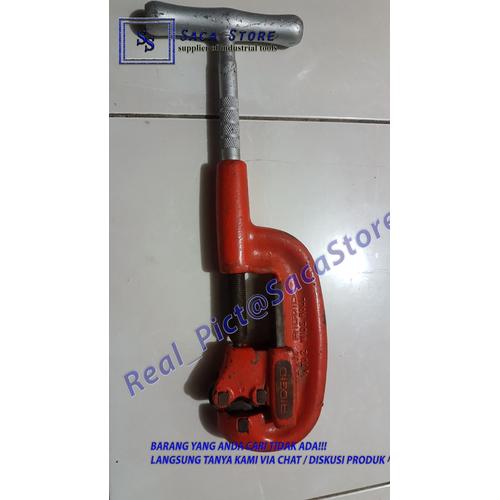 Jual RIDGID Cutting 202 - 1/8 to 2 Inch WideRoll Heavy Duty Pipe Cutter ...