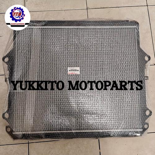 Jual RADIATOR ASSY HILUX REVO DIESEL MATIC INNOVA REBORN 16400-0L361 ...