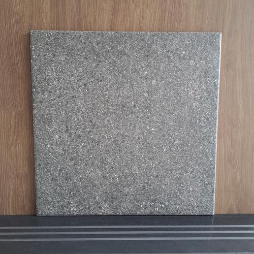 Jual Keramik Lantai Rustic Mulia Tile 30x30 STONELLA DARK GREY - Kab ...