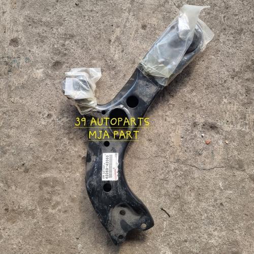 Jual Lower arm sayap bawah NEW HARRIER ZSU60 ZSU65 2014-2020 ORIGINAL ...