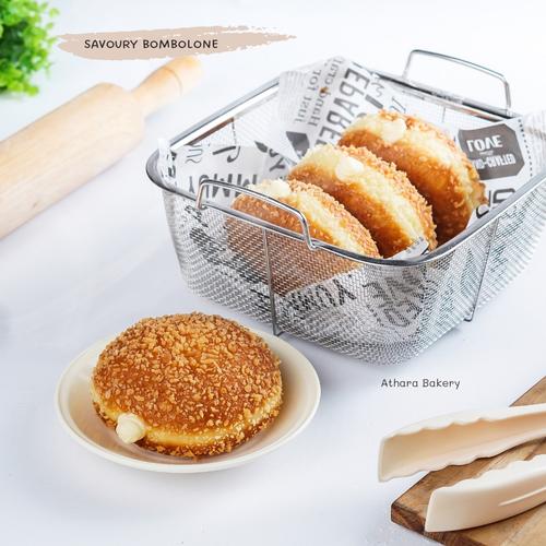 Jual Roti Goreng Bomboloni Isi Keju Smoke Beef Per Box Isi 3 - Kab ...