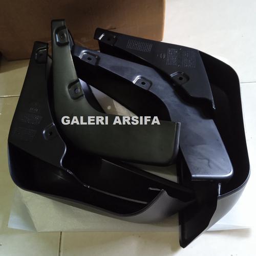Jual Mudguard Spakbor Suzuki Splash Ori SGA - Belakang Kanan - Kota ...