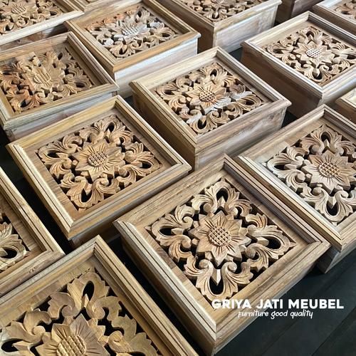 Jual Loster Ukir Kayu Jati | Loster Ukiran Halus | UK 30x30 | TERLARIS ...