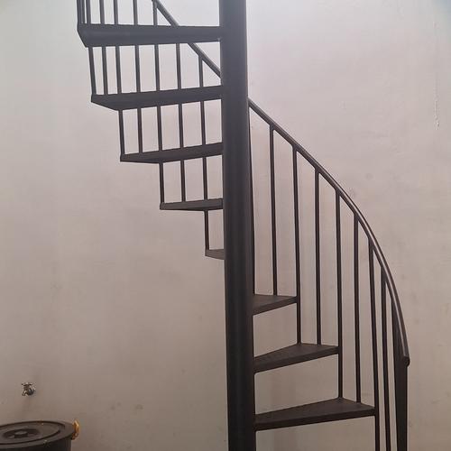 Jual tangga putar besi minimalis - Kota Bekasi - cipta mandiri las ...