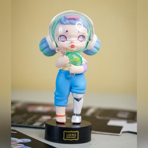Jual POP Mart Toys Cyberpunk Laura E - Kab. Sleman - Charapuchi Shop ...