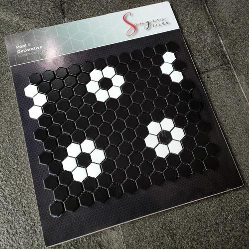 Jual Flower White Mini Hexagonal Singres Mosaic - Backsplash Tile Dapur ...