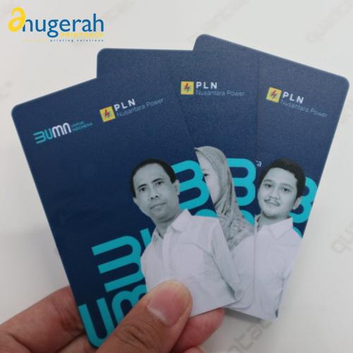 Jual Cetak PVC Card UV Id Card Member / Pelajar / Karyawan Custom Murah ...