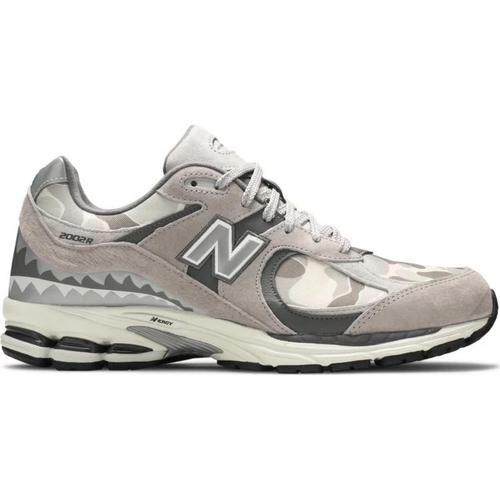 Jual Sepatu New Balance NB 2002R x Bape Grey - 45 - Kota Tangerang ...