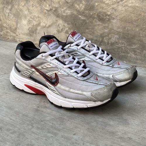 Jual Nike Initiator Metallic Silver Red - Kota Semarang - sepatu bekas ...