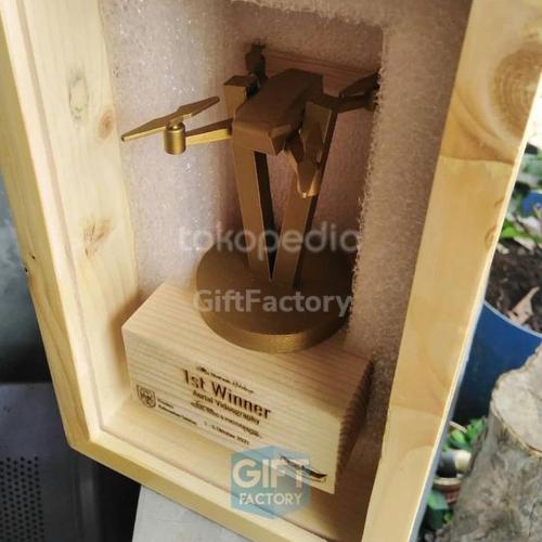 Jual Custom Trophy 3D Drone/ Lomba Drone / Trophy Penghargaan/ Drone ...