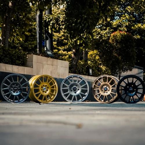 Jual velg ring 16 pelek mobil hsr fe02 velg untuk fiesta city etios ...