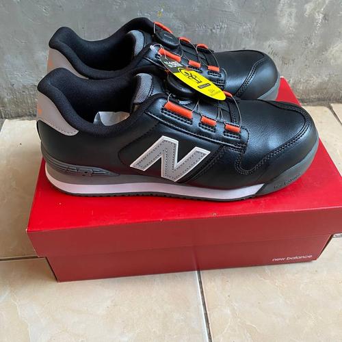 Jual Ready Stock! New Balance Boston BS Safety Shoes [Baca Desc] - Kab. Bekasi - Asmr-Shop ...