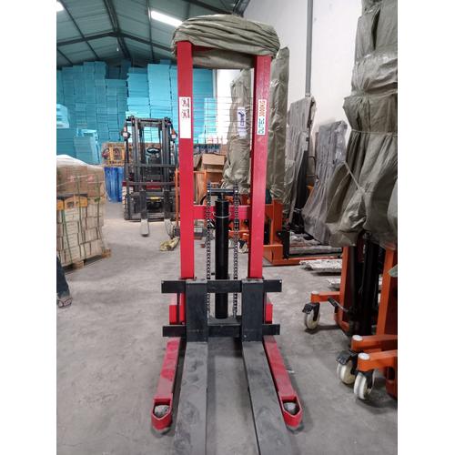 Jual Hand Stacker Manual / Forklift Manual Kapasitas 3 ton 1.6 meter ...