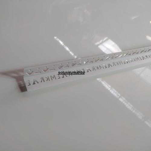 Jual SIKU LUBANG SUDUTAN ACIAN PVC NEW SUPER L CORNER SUDUT 40*40MM ...
