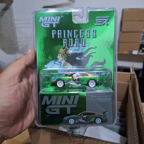 Jual Mini GT Skala 64 GTR Nismo R35 Roro #650 - Kota Surabaya - domotoy ...