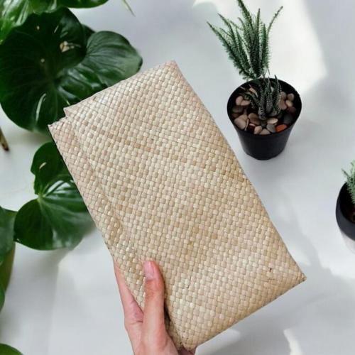 Jual Souvenir Clutch Dompet Slorot Anyaman Pandan Case Batik Pouch ...