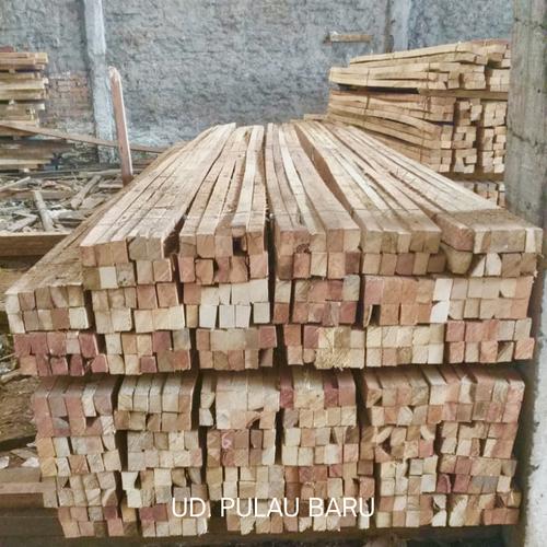 Jual Reng kayu 3 x 4 x 400 untuk proyek, atap, bekisting, dll - Kota ...