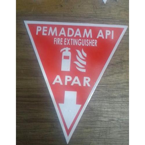 Jual Rambu segitiga alat pemadam api APAR bahan plat almunium tebal ...