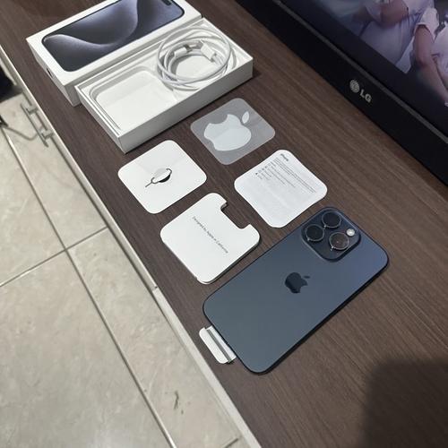 Jual Iphone 15 pro IBOX 256GB blue titanium fullset box like new ...