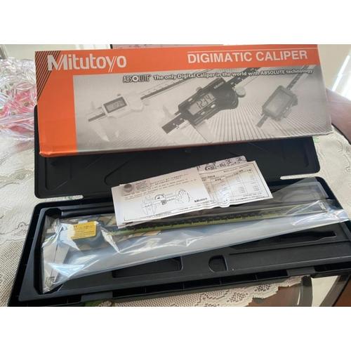 Jual Caliper Digital Mitutoyo 12 inch Digital Vernier Caliper 12 Inchi ...