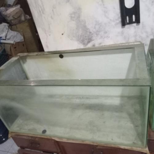 Jual Aquarium Jumbo Bekas ukuran 1 Meter - Kota Surabaya - Savior ...