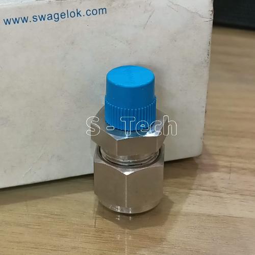 Jual Swagelok Male Connector 1/2" OD Tube x 1/4" Male NPT p/n. SS-810-1 ...
