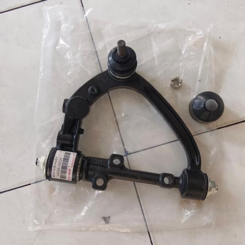 Jual sayap atas upper arm toyota hiace commuter - kanan - Kota Malang ...