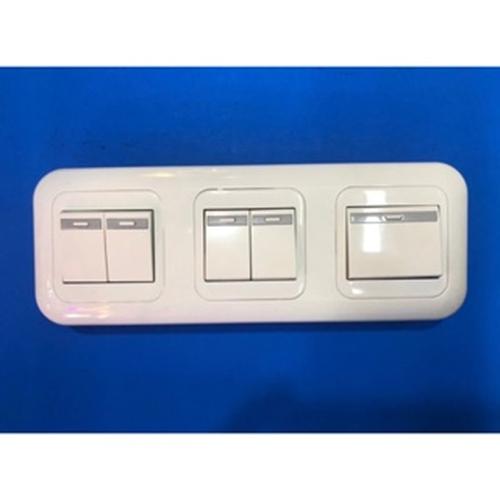 Jual SAKLAR 5 PANASONIC WIDE SERIES - Dengan inbowdus - Jakarta Pusat ...