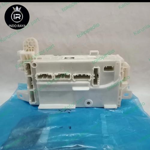 Jual BOX SEKRING FUSE TOYOTA RAIZE ROCKY 82600-BZF50 ORIGINAL - Kota ...