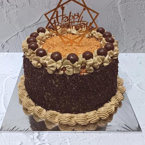 Jual Cake Kopi Nougat Meses / Birthday Cake Kopi Nougat / Kue Kopi ...