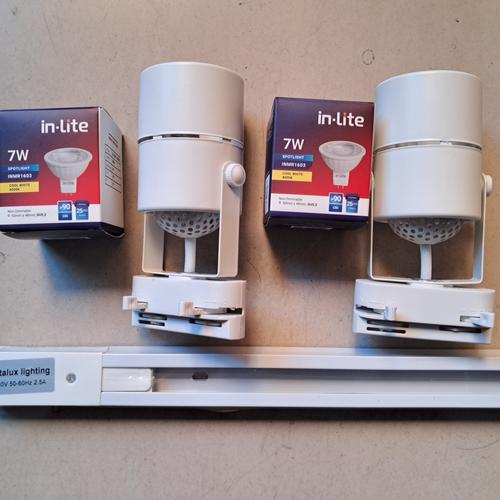 Jual promo 2 Led inlite 4000k 7w lampu track sorot LED INLITE 7W rel 1m ...