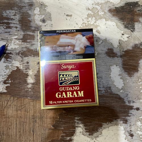 Jual Surya 16 filter kretek cigarettes rokok merah ever promo grosir ...