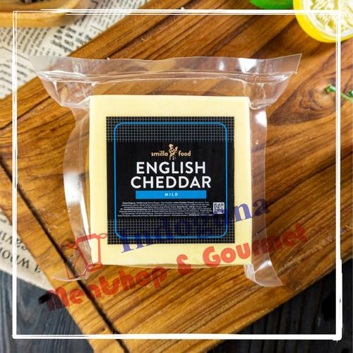 Jual SMILLA FOOD KEJU ENGLISH CHEDDAR MILD CHEESE 200GR - Jakarta ...