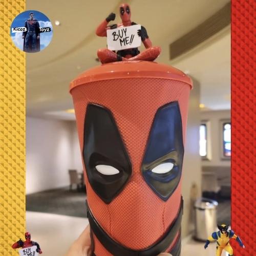 Jual Tumbler Botol Minum Cup Topper Figure Marvel Deadpool 3 Wolverine ...