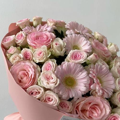 Jual the bouquets daisies japanese hydrangeas the simple white roses ...