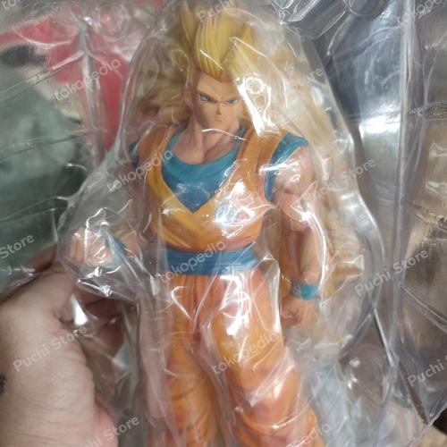 Jual Figure Dragonball Goku SS3 RED/YELLOW - Kota Surabaya - Puchi ...