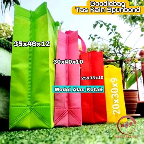 Jual (Model Alas Box Kotak Real Tebal 75 GSM) Goodie bag Tas Kain ...