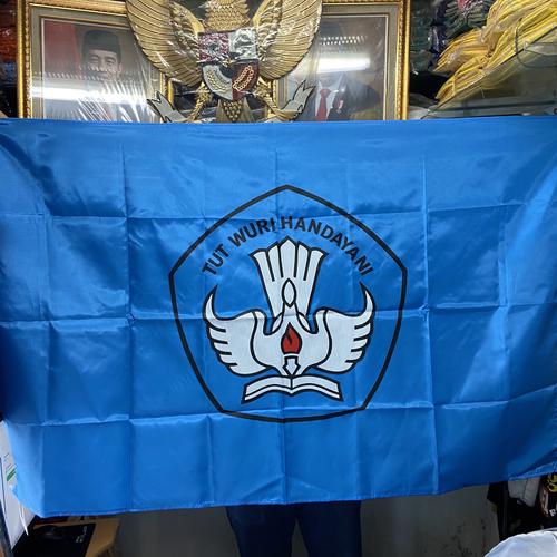 Jual Bendera Tutwuri handayani - Putih - Jakarta Pusat ...