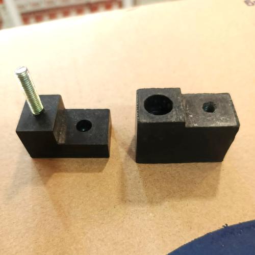 Jual busbar Nol klem sepatu isolator L dudukan - dengan baut - Jakarta ...